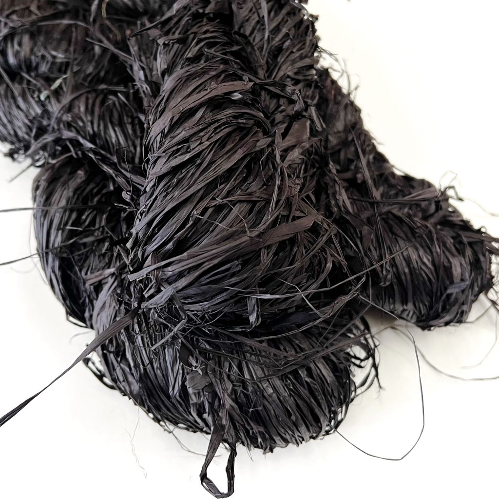 Raffia Hank BLACK 250G - Stanley Packaging